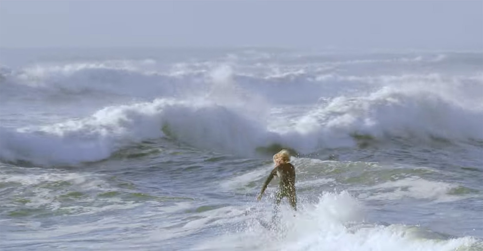 Skimboarding weird waves - DUKE