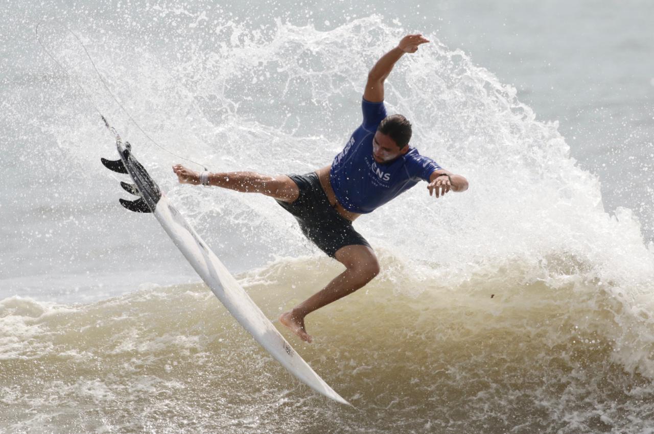 Bryan Pérez volvió a ganar en casa - DUKE