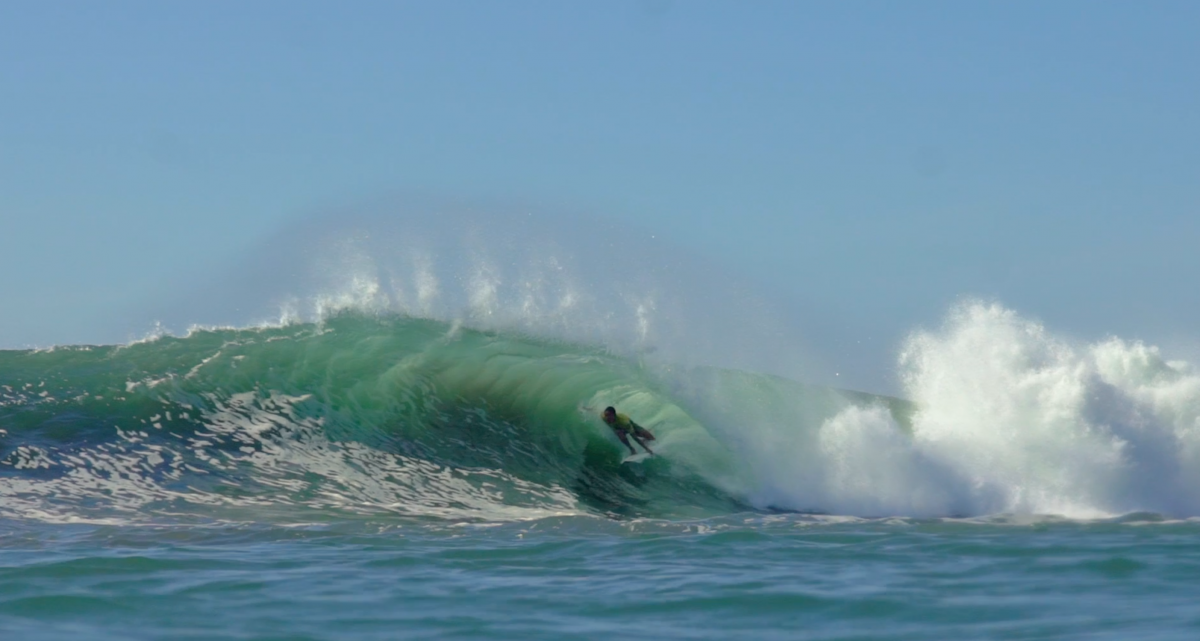 Lo mejor de una mañana épica de surfing en Las Flores, desde el agua - DUKE