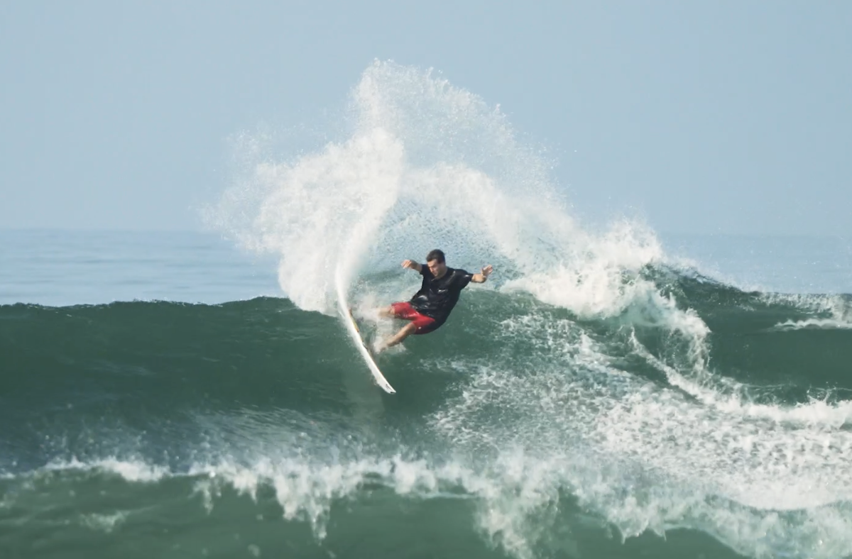 Super sesión con los mejores del mundo hoy temprano en Punta Roca - DUKE