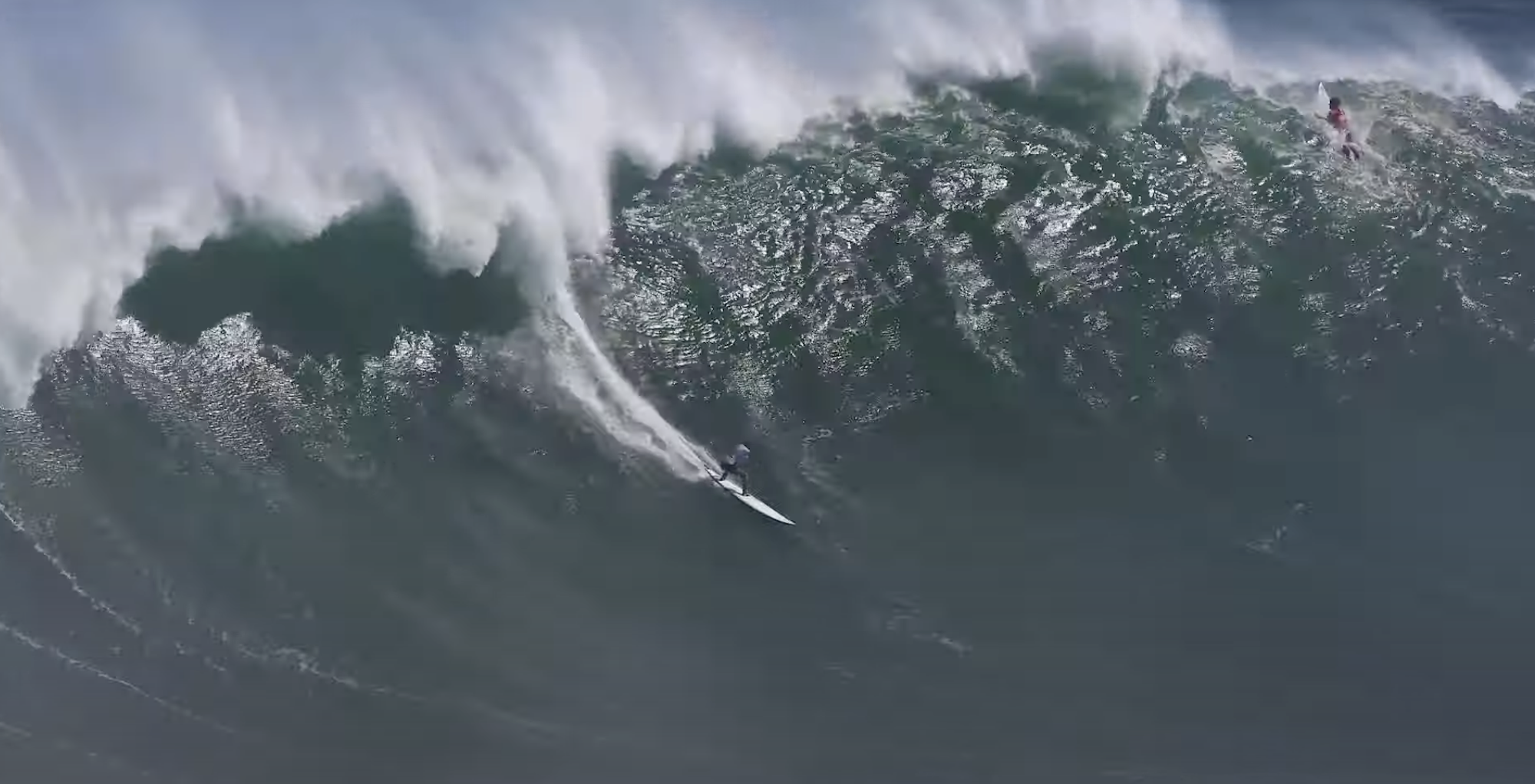 Olón de Chacha Ibarra se llevó premio a la ola más grande del año ...