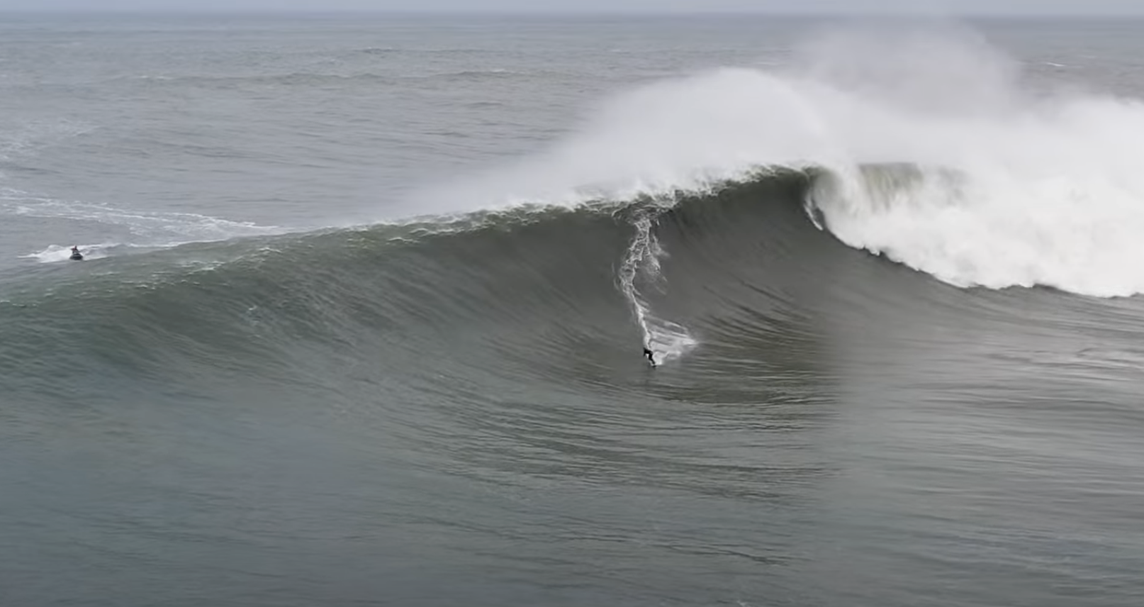 Mavericks se puso gigante ayer con el swell más grande de lo que va de ...