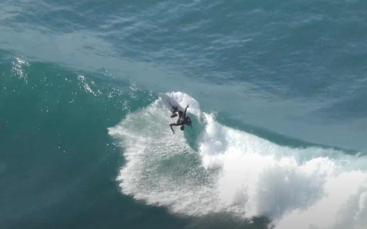 Nadia y amigos en una derecha divertida en casa - DUKE