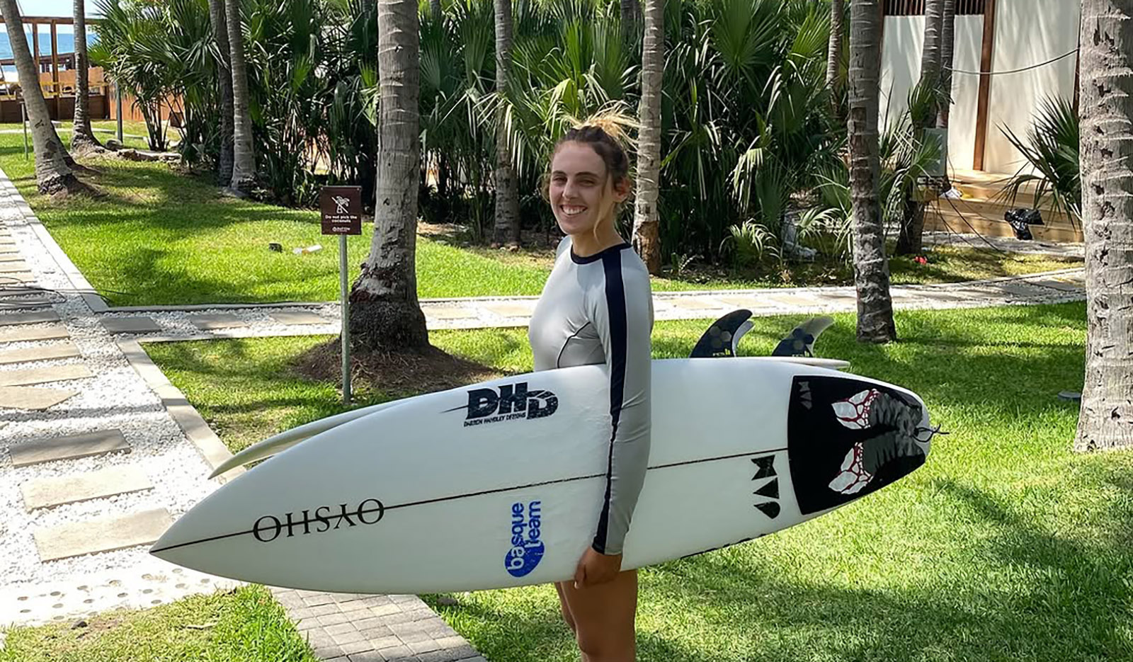 Nadia llegó a El Salvador - DUKE