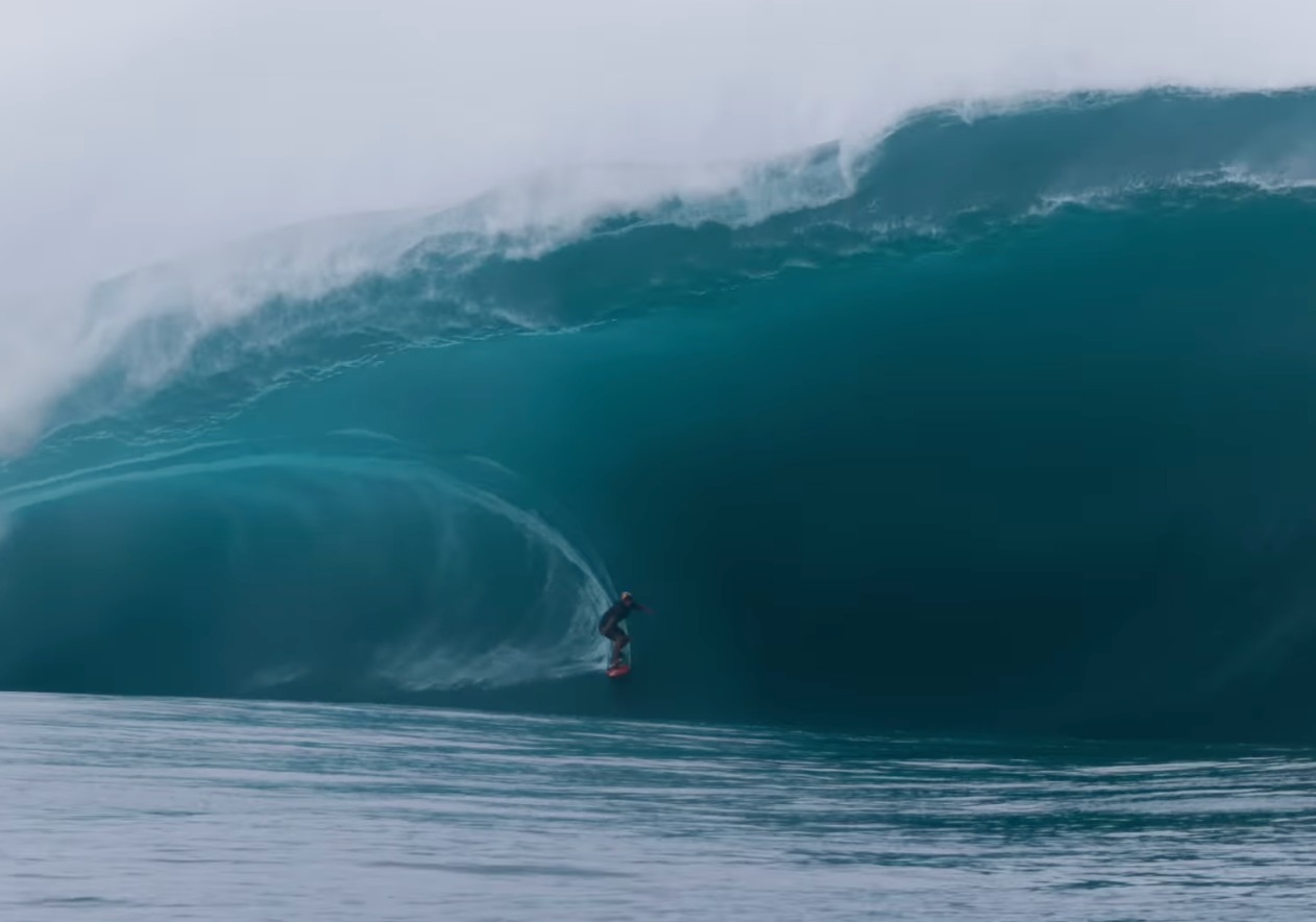 Matahi Drollet and Naiki Vaast appear to have taken two bombs from the ...